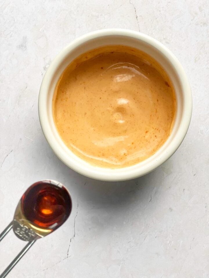 Easy Gochujang Mayo Recipe – Spicy Korean-Style Sauce - The Family Food ...
