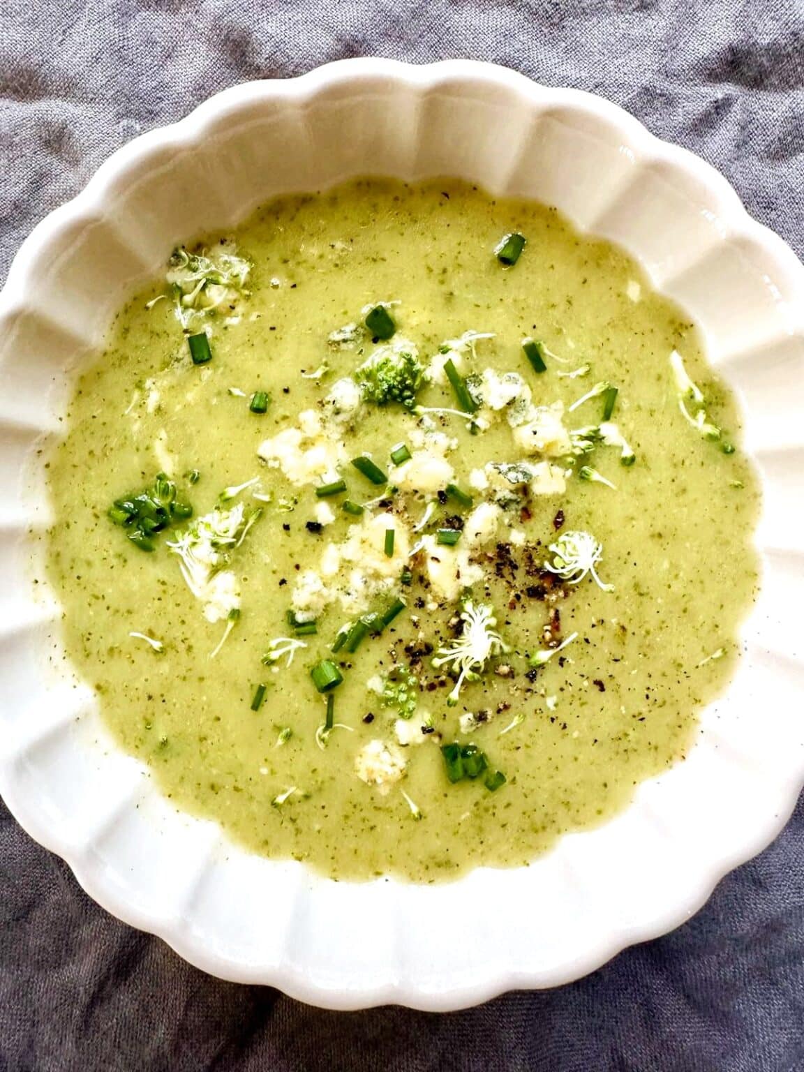 Easy Broccoli and Stilton Cheese Soup