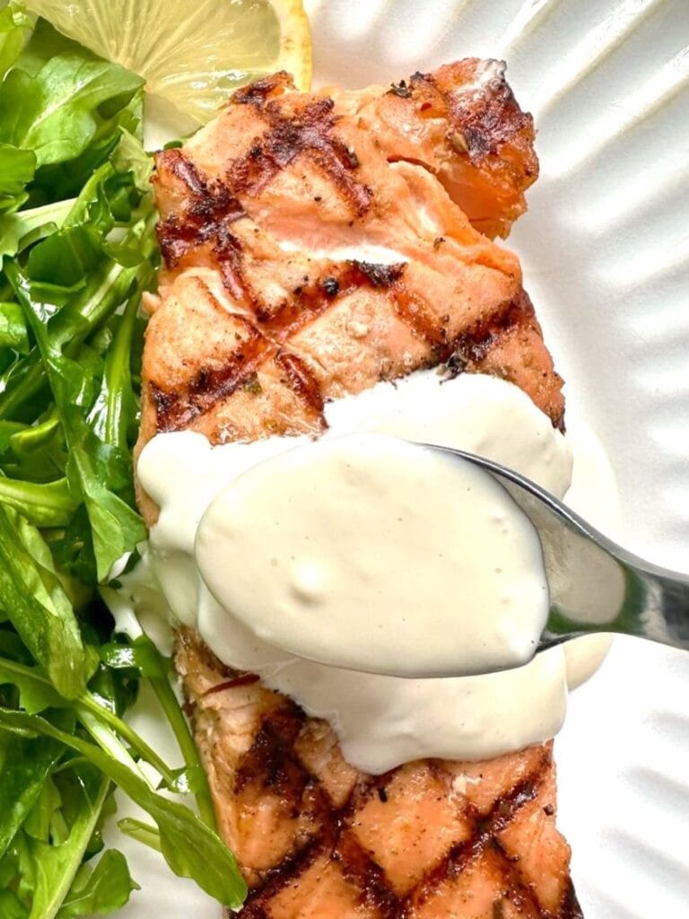 Easy 4-Ingredient Lemon Aioli (Lemon Garlic Mayonnaise) - The Family ...